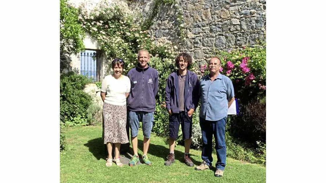 Floral judges impressed by island's efforts