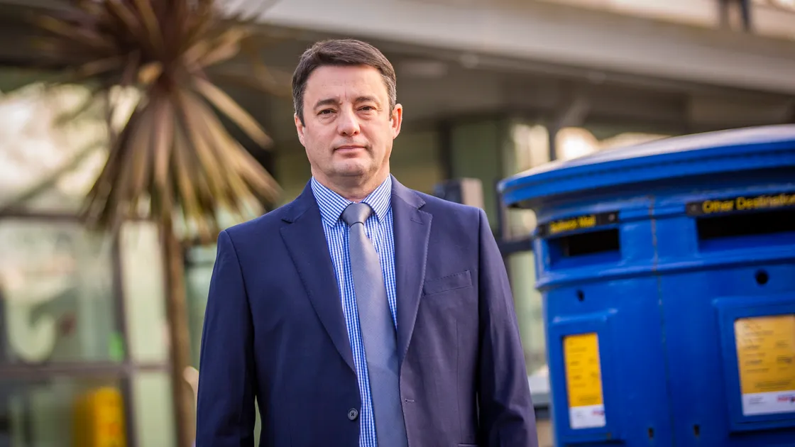 Guernsey Post to make 30 staff redundant after loss