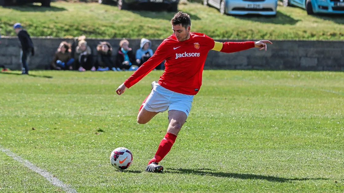 Tardif gives a thumbs up to Scott’s venture