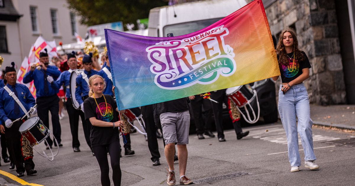 Street Festival returns with colourful parade through Town