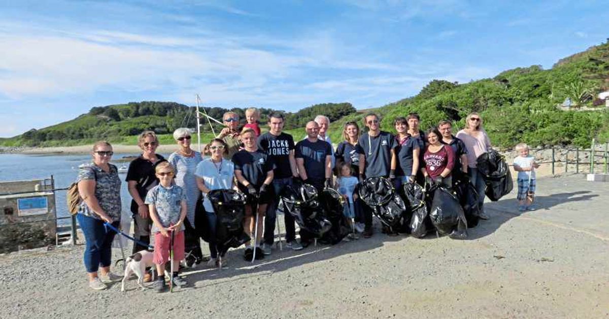 Floral judges impressed by community spirit