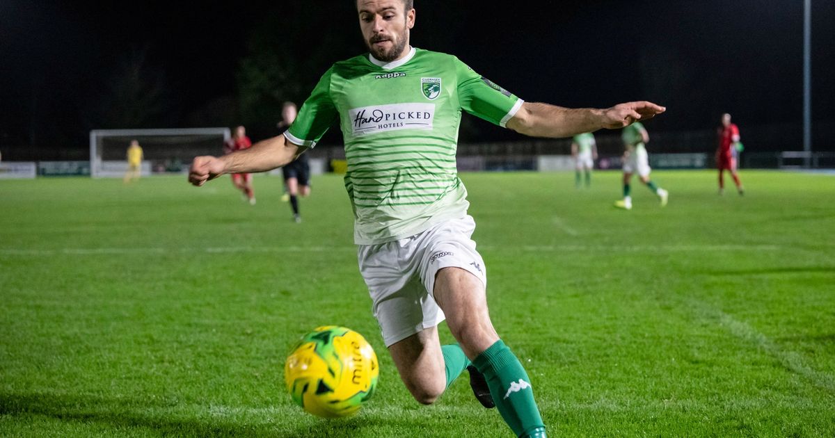 Dodds must bide time as trio shine