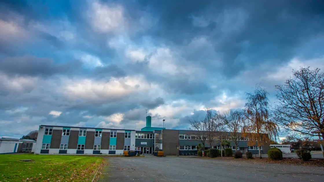 States pulls out of post-16 campus construction deal
