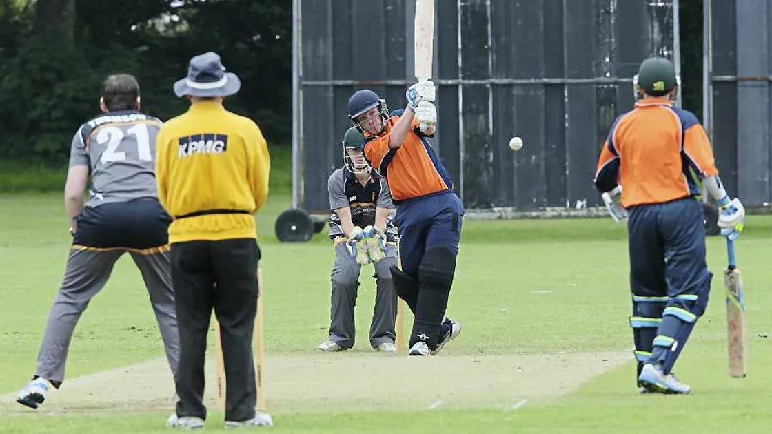 Fitchet and Martin shine as Griffins maintain unbeaten start