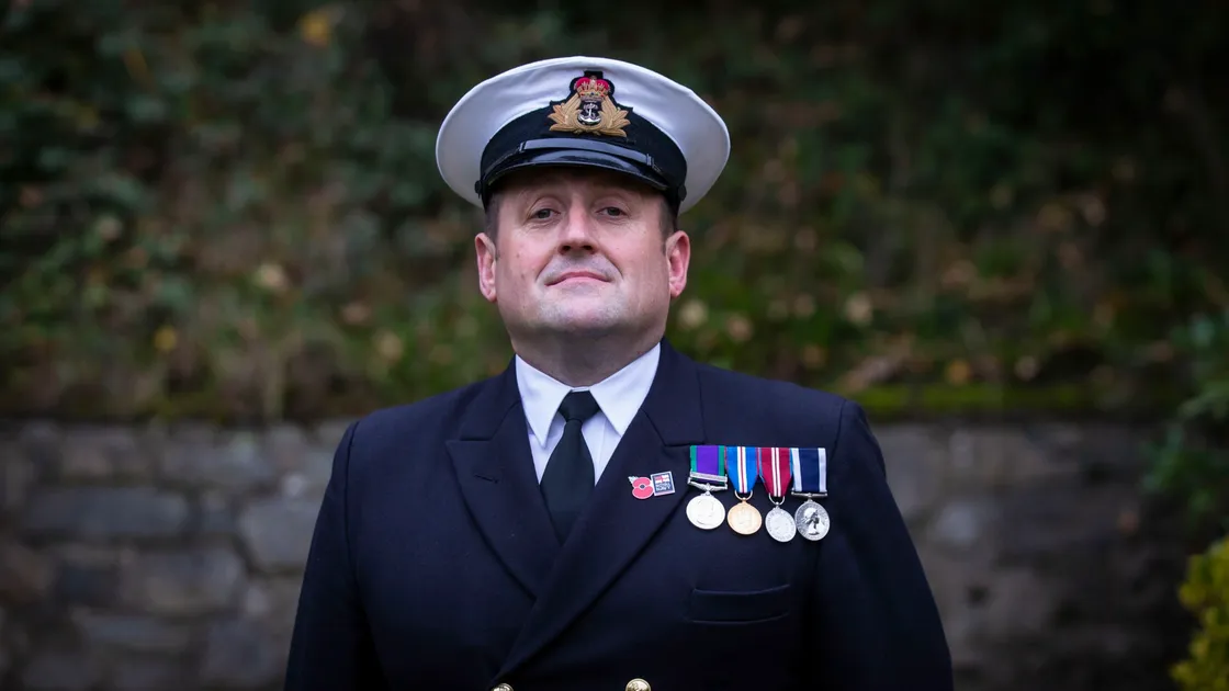 HMS Daring’s Lt-Commander honoured to visit
