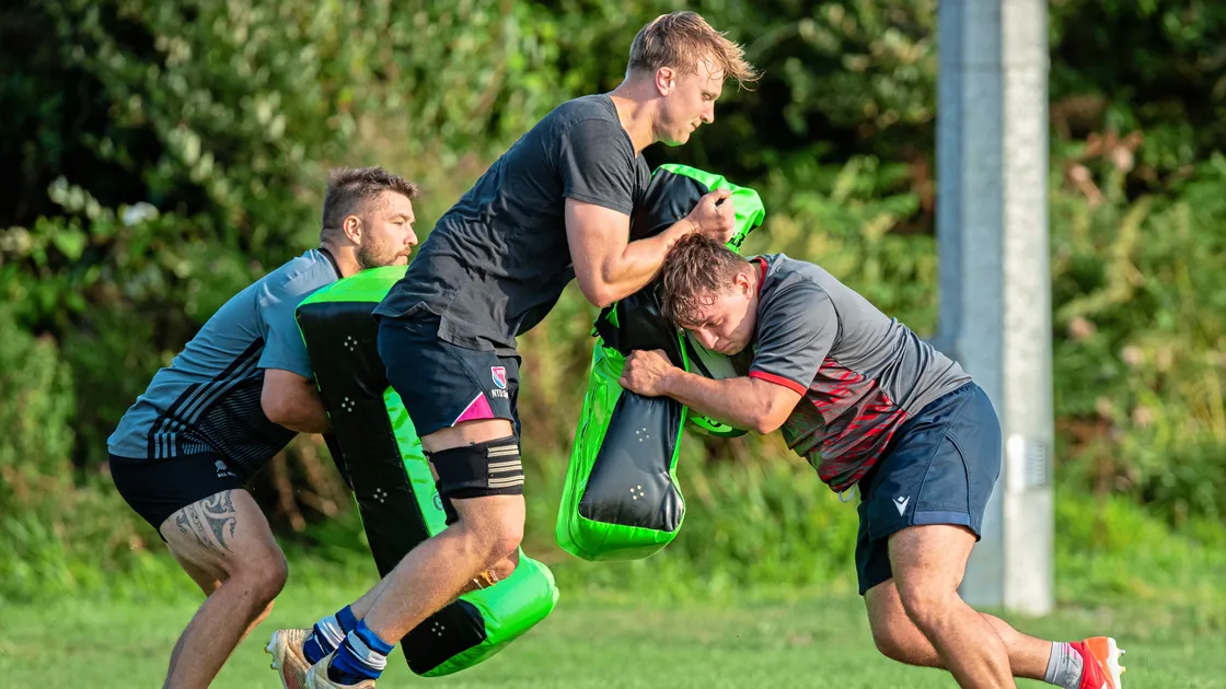 Raiders aiming for a flying start at Hawks