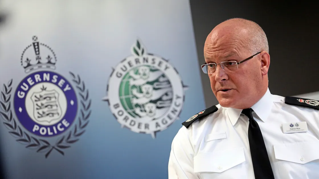 Home office pathologist to examine human remains from burnt-out car