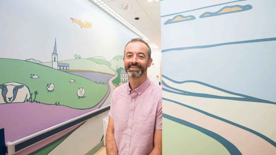 Artist’s work brings familiar places into dementia ward