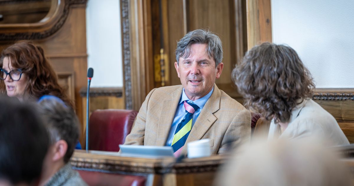 Scrutiny slams P&R’s Budget in surprise move