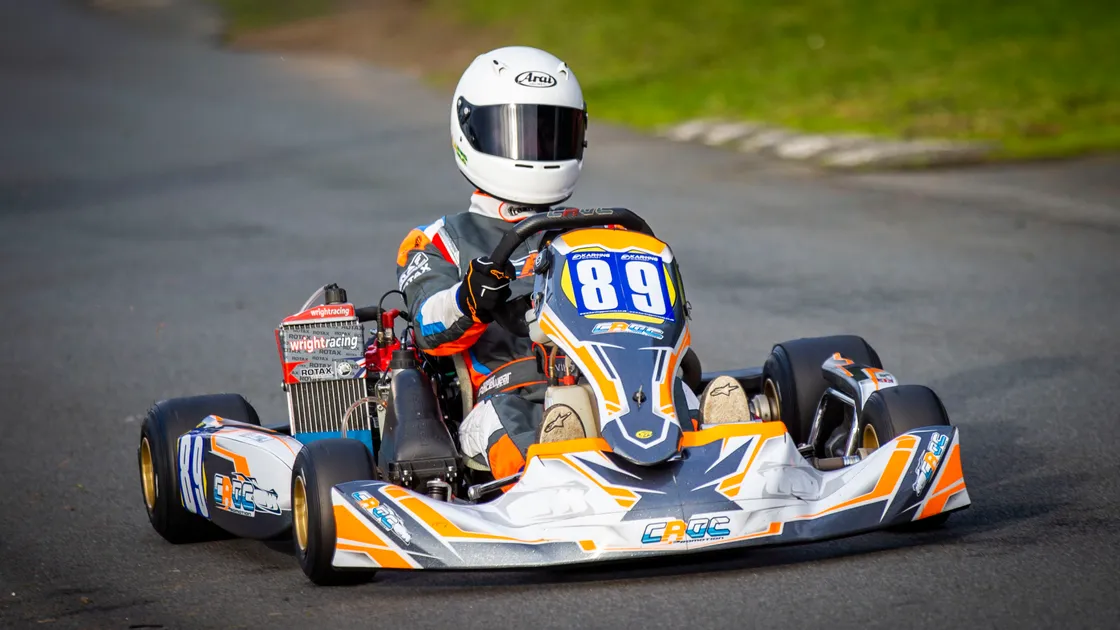 Wild sets new lap record at the Track