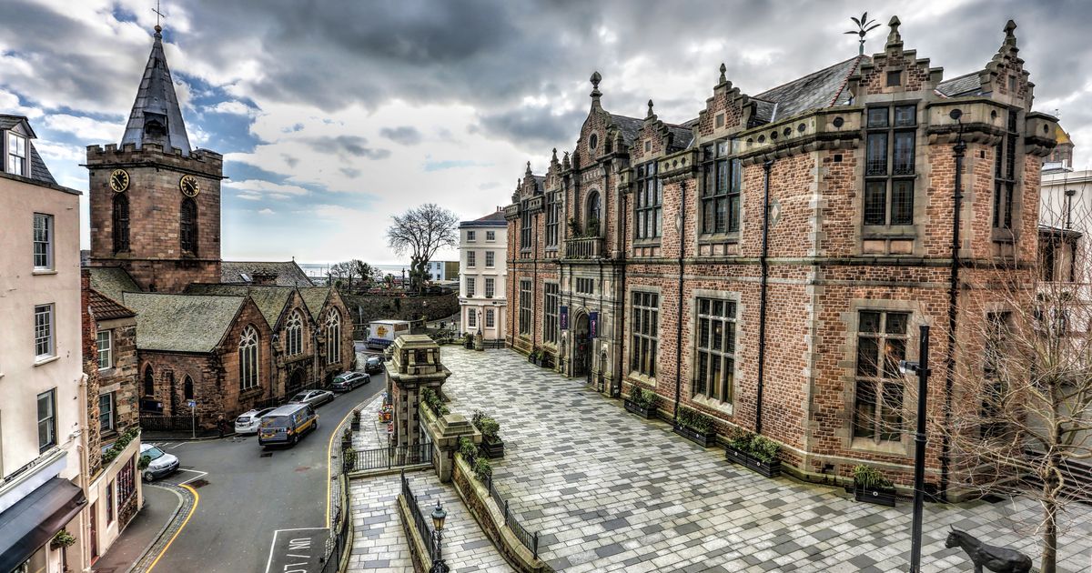 Community projects to mark 200 years of Town Market