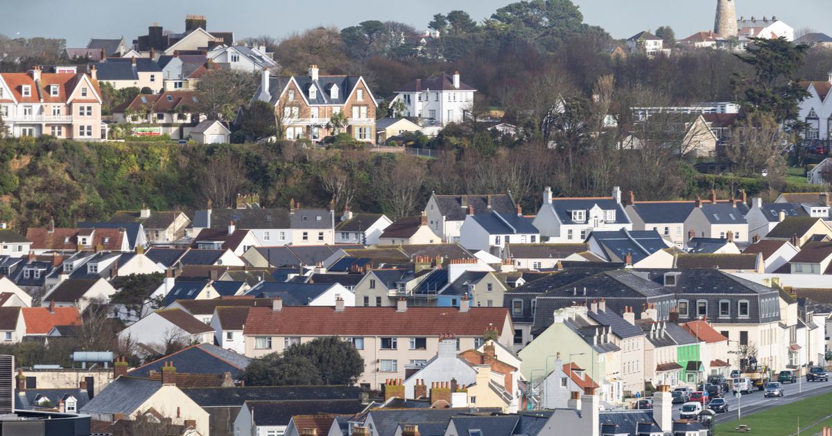 States reviews relocation support given to new staff