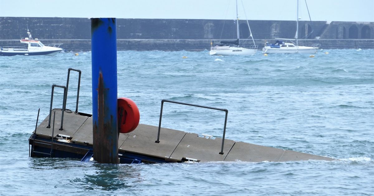 Pontoon damaged by winds in Alderney