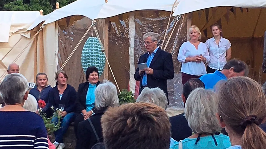 Lt-Governor urges Sarkees to stand for government