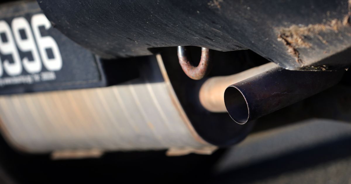 Move to use a defined decibel limit to tackle noisy vehicles