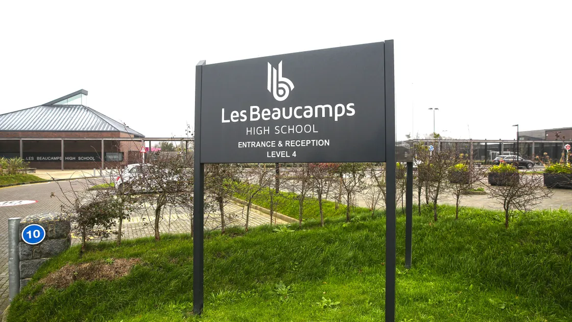 Longer days for secondarypupils under ESC proposals