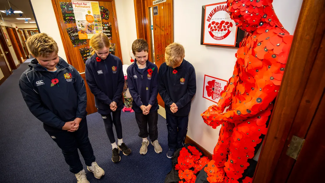 College juniors’ poppy mannequin Remembrance tribute