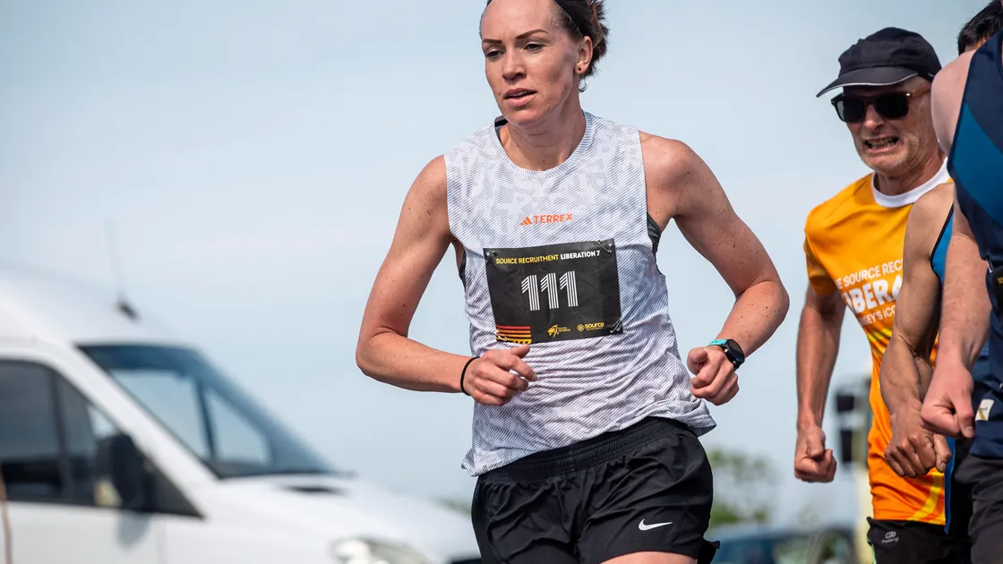 Weston and Whitty take the ‘W’ in Liberation Seven