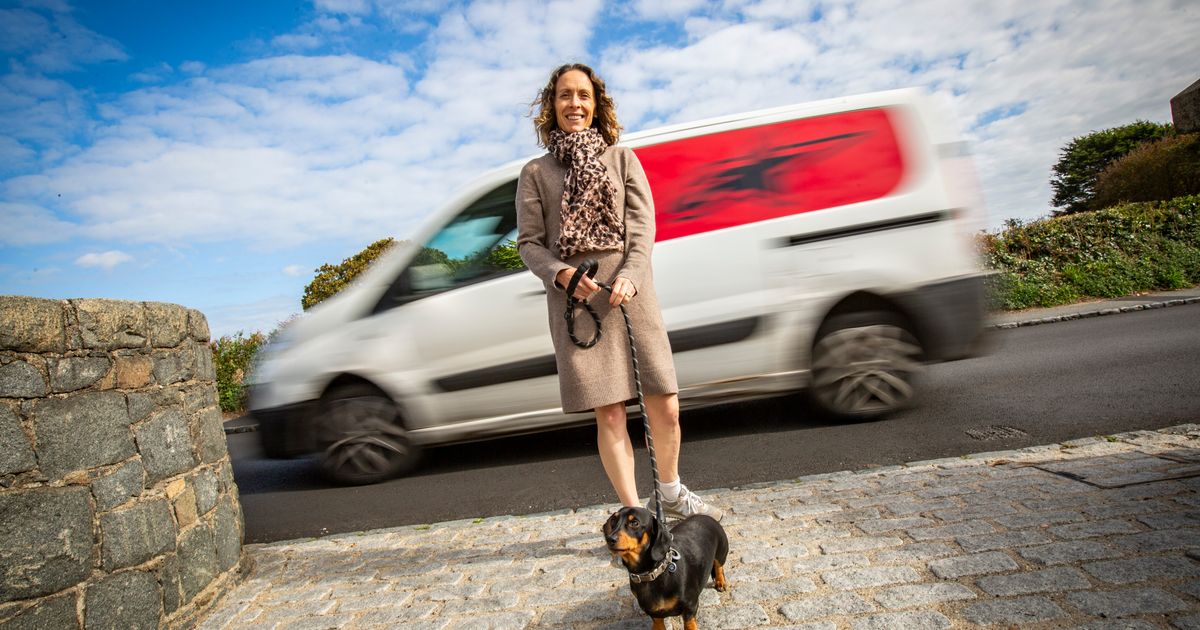 Living Streets wants to hear about close encounters of the vehicle kind
