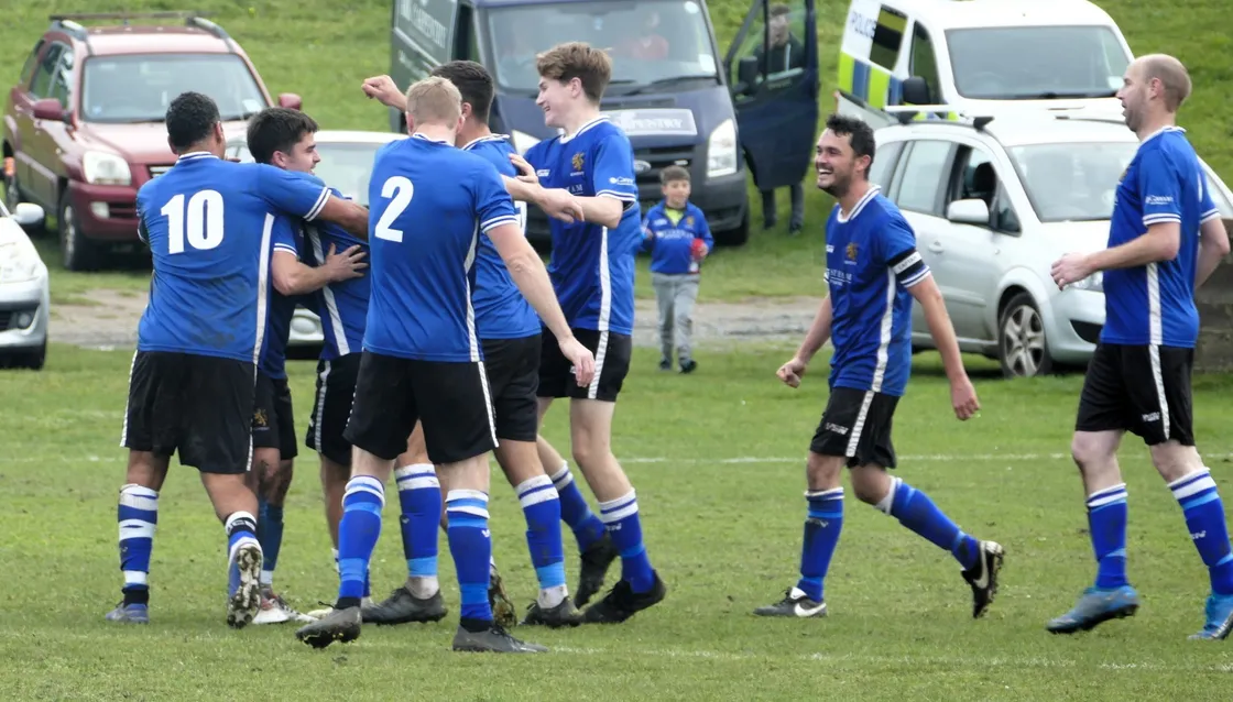 Rec can open a four-point gap at top of Priaulx League