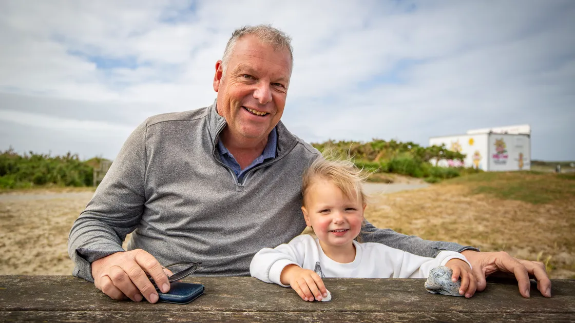 Les Amarreurs playground to get more dog ban signs