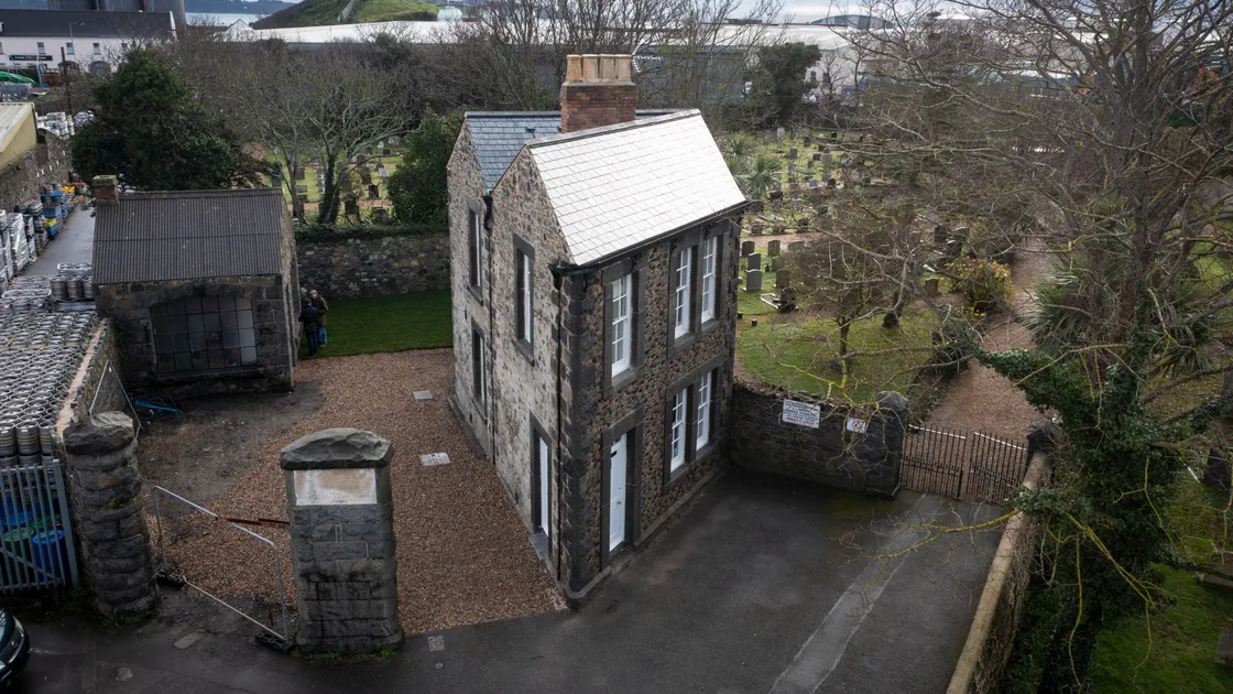 Unusual triangle house to be lived in after 25 years