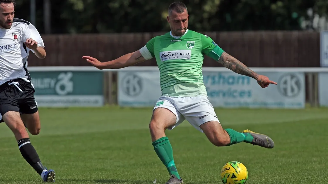 Dodd signs back at Saints