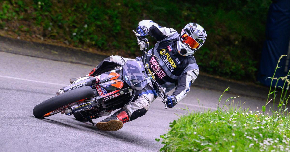 'Ecstatic' Gregg breaks 125s hill climb record