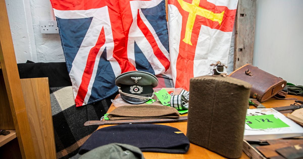Hundreds of Second World War military items up for auction