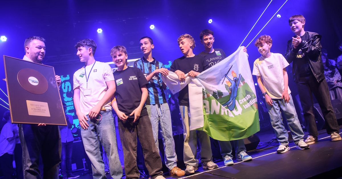 Planned Crash Landing win Battle of the School Bands