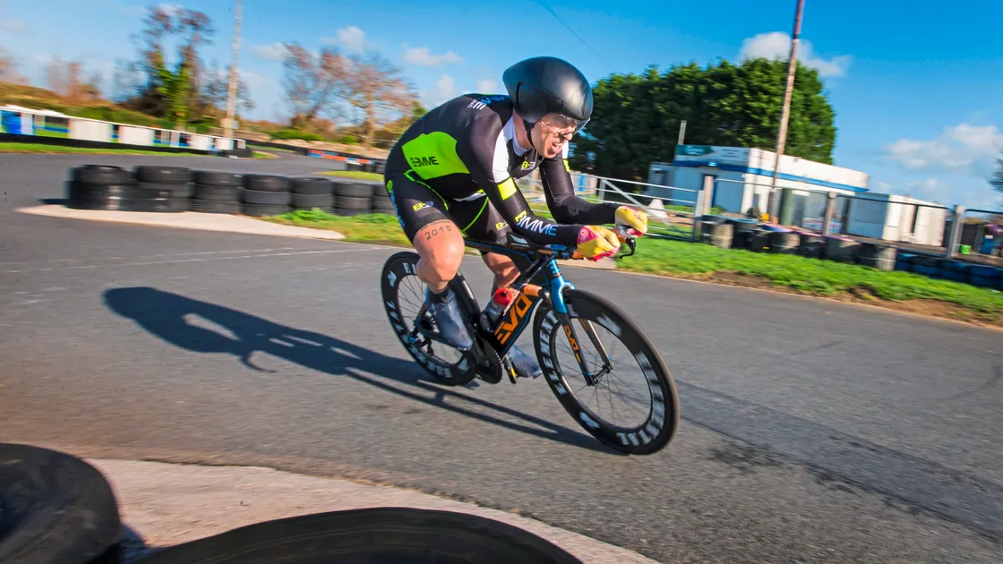 ‘Hairpin from hell’ and winds scupper ultra-cycling records