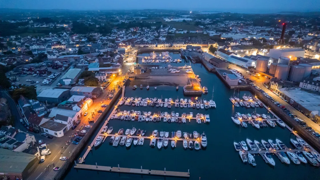 Mind's Walk of Hope sees record numbers involved