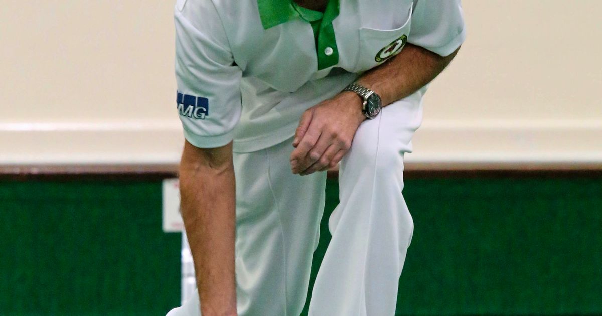 Le Noury stuns Ian for first island singles title