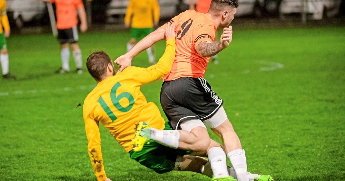 Vale Rec back to full numbers and climb to fourth in table