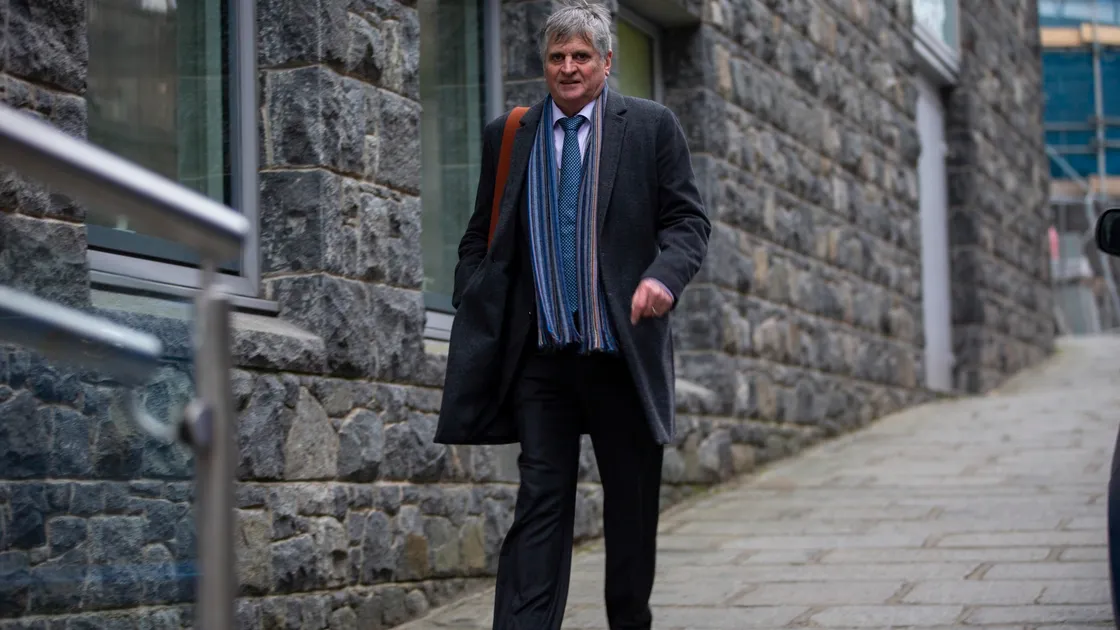 Bringing in police officers from UK ‘not sustainable’